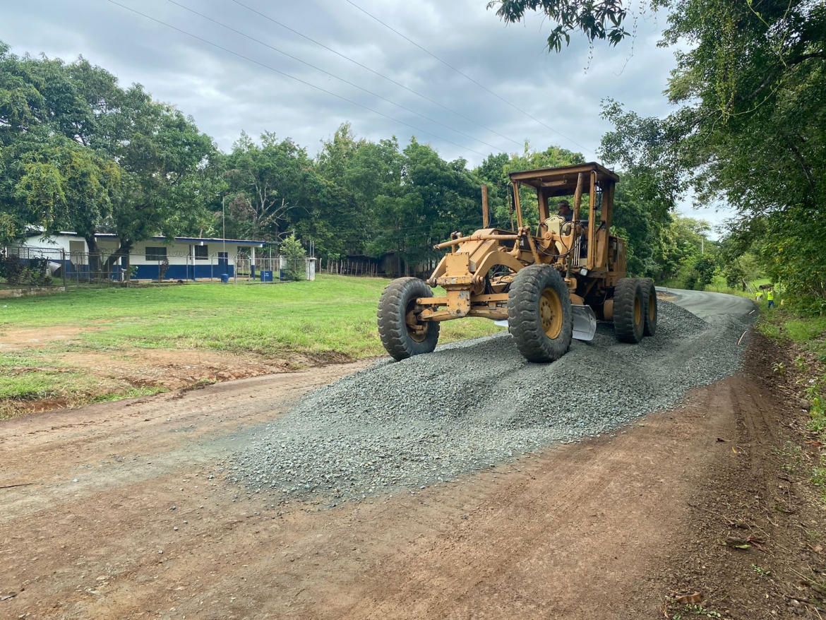 Avanza proyecto de diseño y construcción de 71 calles en el distrito de ...